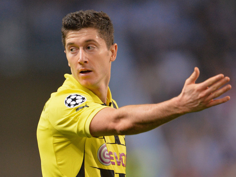 Robert Lewandowski Hairstyle 2025 Pictures